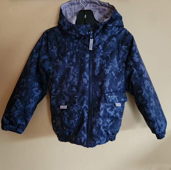 Decathlon | Jackets & Coats | Decathlon Quechua Reversible Hooded ...